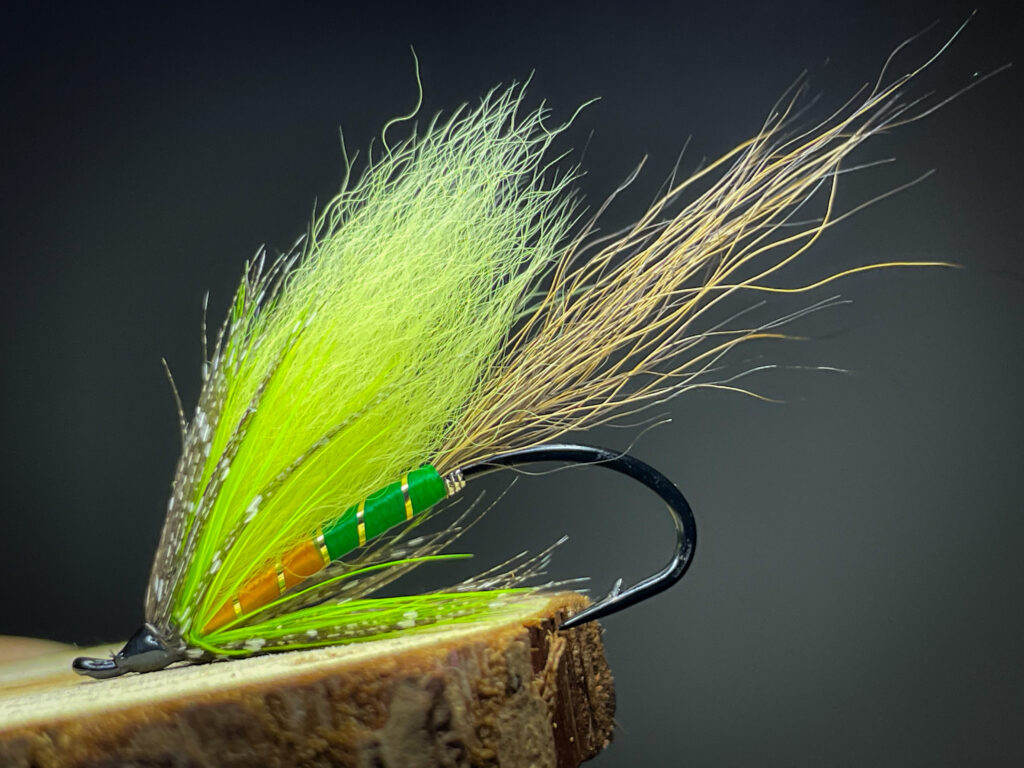 Green cascade – Fly Vault™